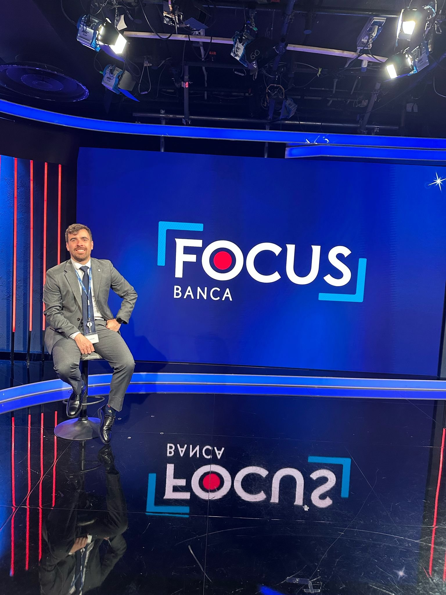La diferencia entre ahorrar y avanzar: un plan financiero - Fernando ...